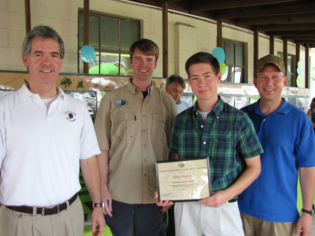 Governor Markell honors DNREC’s Outstanding Volunteers - State of ...